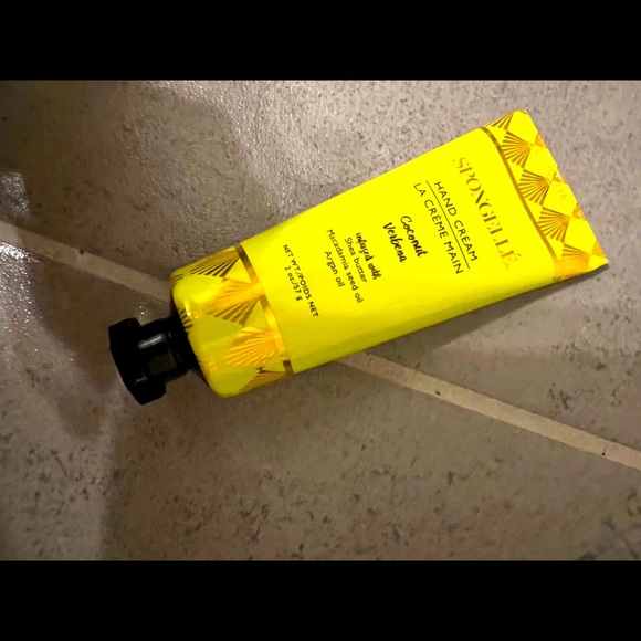 Spongelee | Bath & Body | Spongelike Hand And Body Crme In Coconut ...